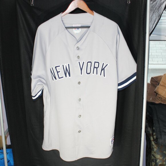 Majestic | Shirts | Majestic Mlb New York Yankees Jersey Size 3xl | Poshmark
